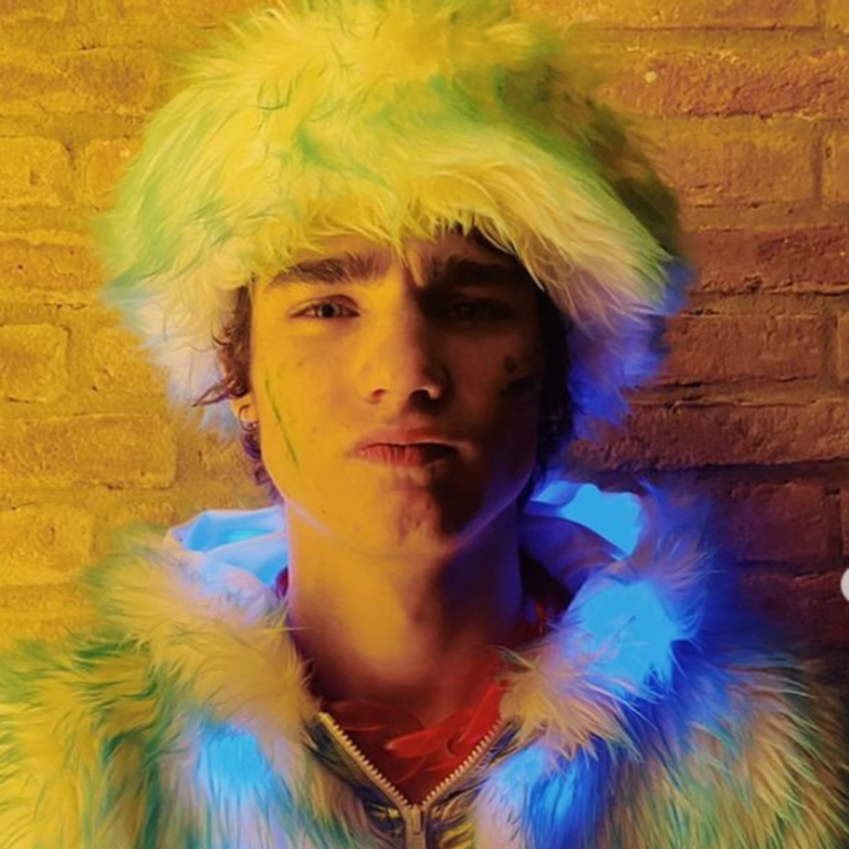 Chi è Alessandro Bedetti, attore del "Fabbricante di lacrime"