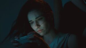 "Fall": il film ad altissima tensione, finalmente in streaming in Italia