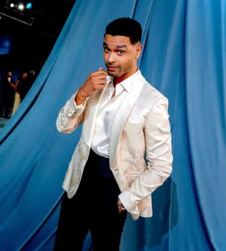 Regé-Jean Page: da Bridgerton al thriller Netflix Hancock Park